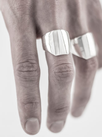 Intenebris X Stanislav Krawczyk - "Pain" Ring - INTENEBRIS